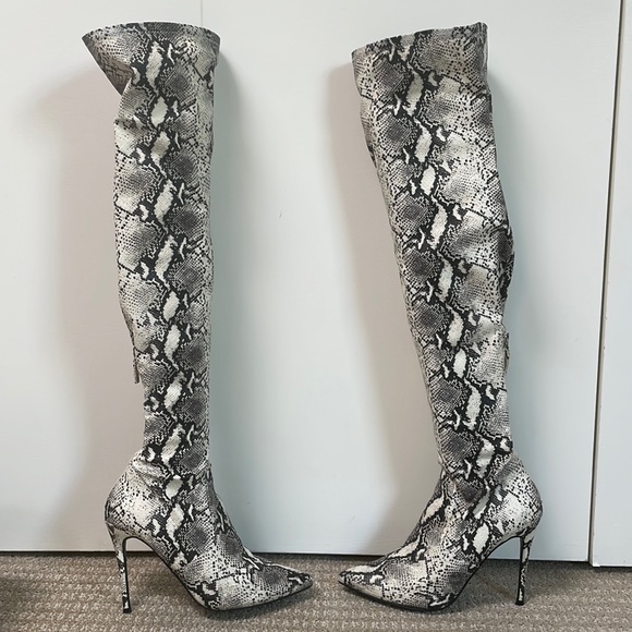 Steve Madden | Shoes | Steve Madden Debbie Snake Print Over The Knee ...